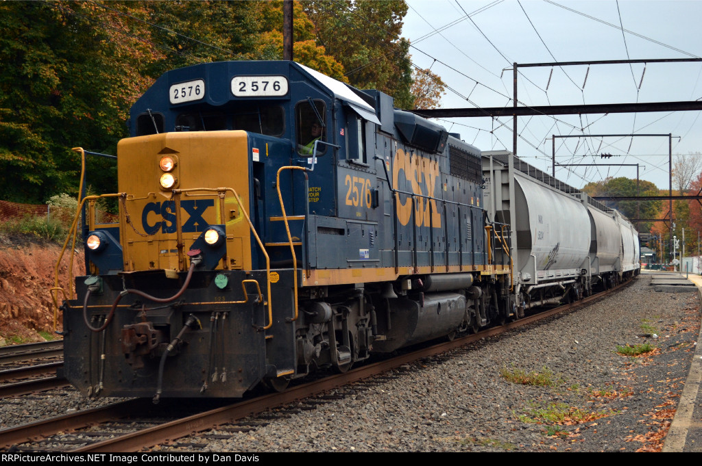 CSX GP38-2 2576 leads C770-22